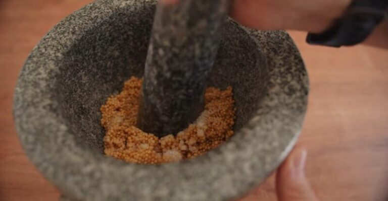 How To Use Mustard Seeds In Cooking? Check Out These 10 Methods[With ...